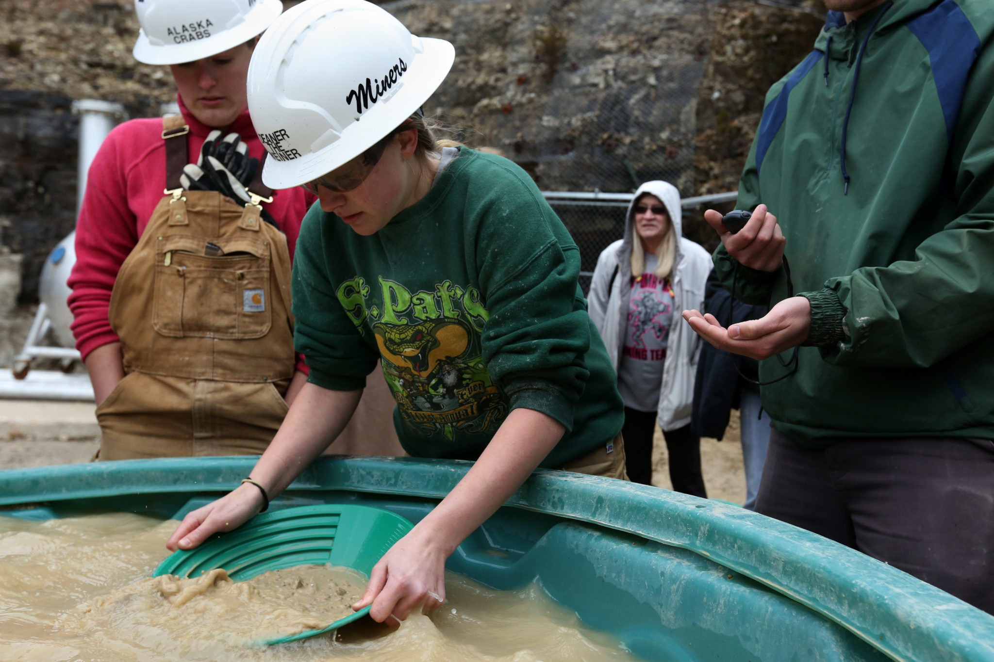 Missouri S&T – News and Events – Missouri S&T women’s mucking team wins ...