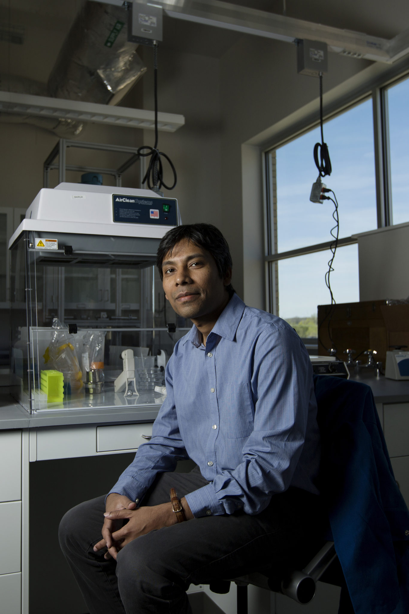 Missouri S&T – News and Events – Computer modeling helps researcher chase diseases