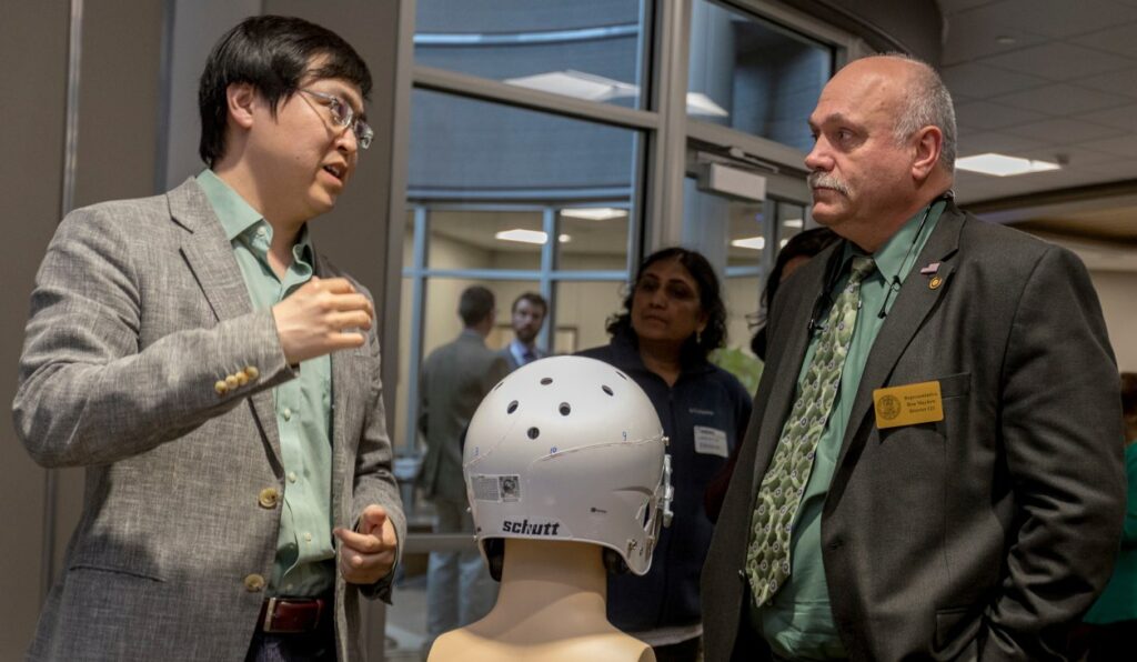 Missouri S&T – News and Events – Sensor-embedded ‘smart’ helmets could ...
