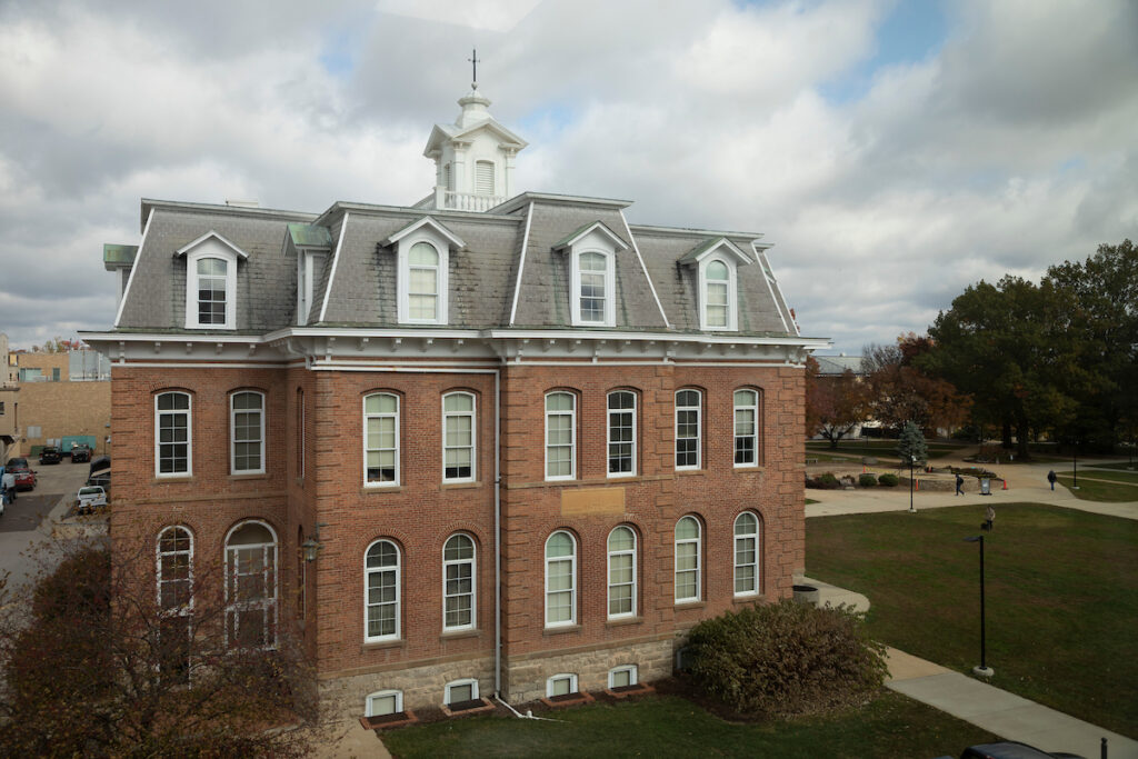 Missouri S&T – News and Events – Calculating history: Leon Hall pens ...