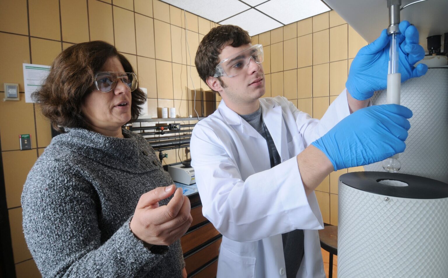 Missouri S&T – News and Events – Sotiriou-Leventis named chemistry ...